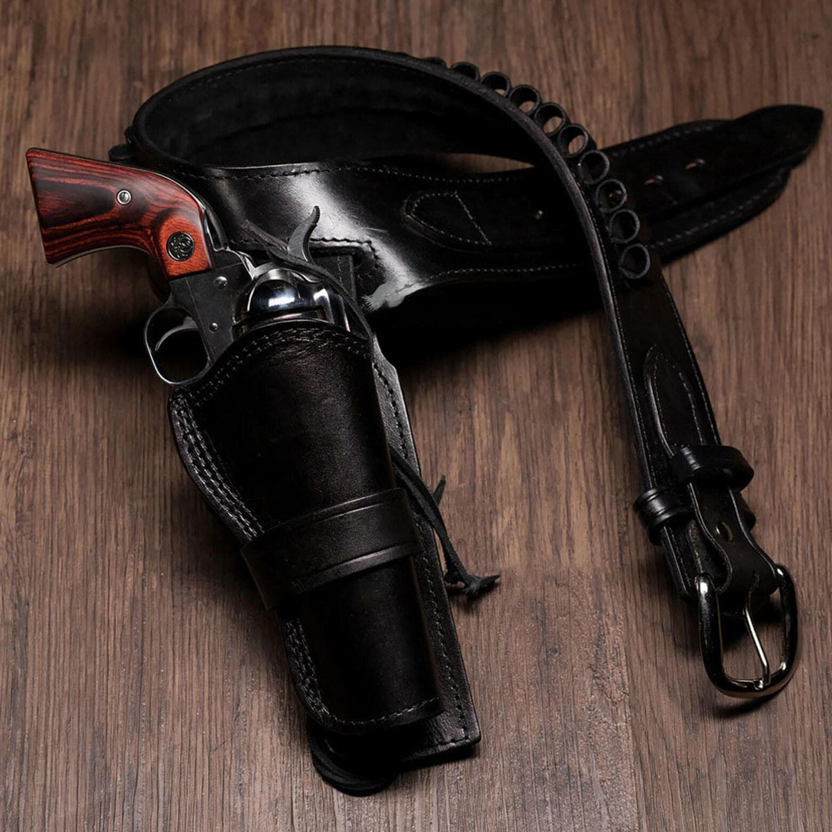 Westerner Fast Draw Leather Gun Belt with Bullet Loops – Open Top